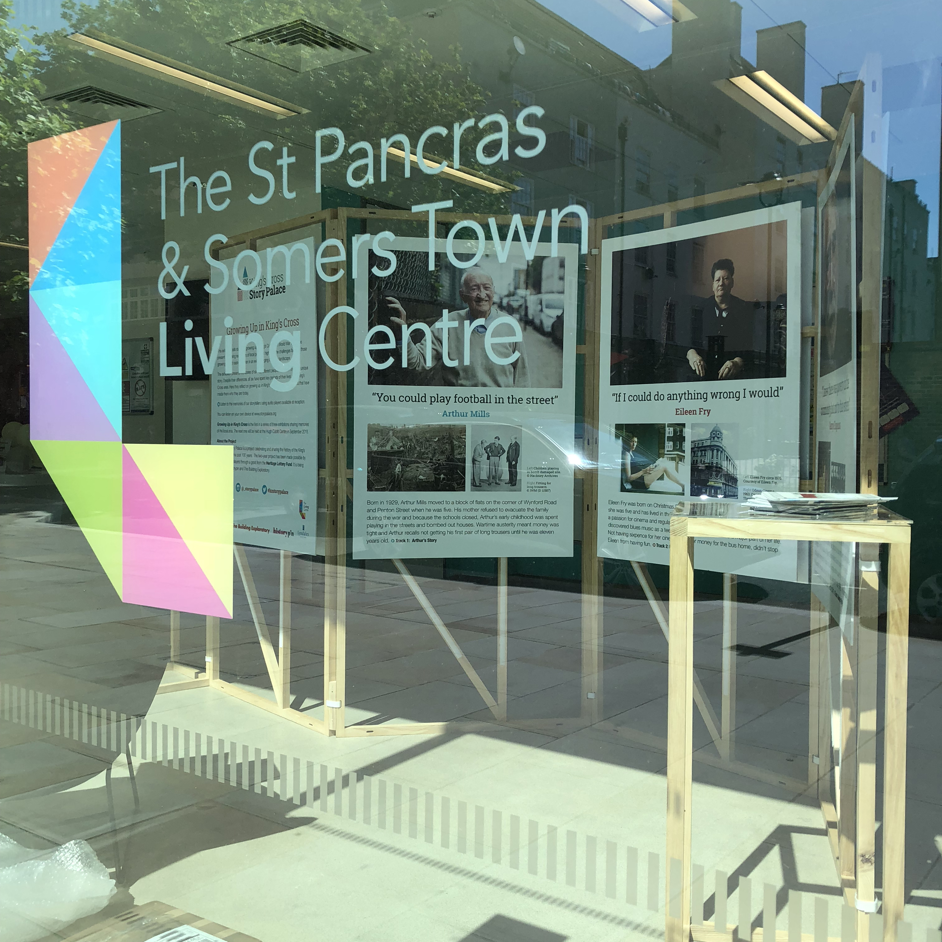 Modular Display Frames for The Building Exploratory - Mobile Studio ...